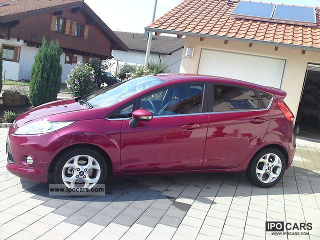2009 Ford Fiesta 1 25 Titanium First Hand Hot Magenta Car Photo And Specs